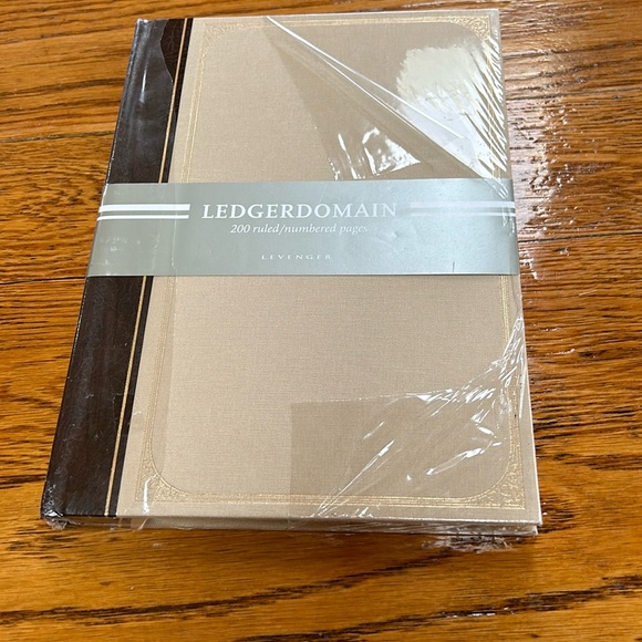 Levenger | Office | Levenger Brand Ledgerdomain 20 Rulednumber Pages ...